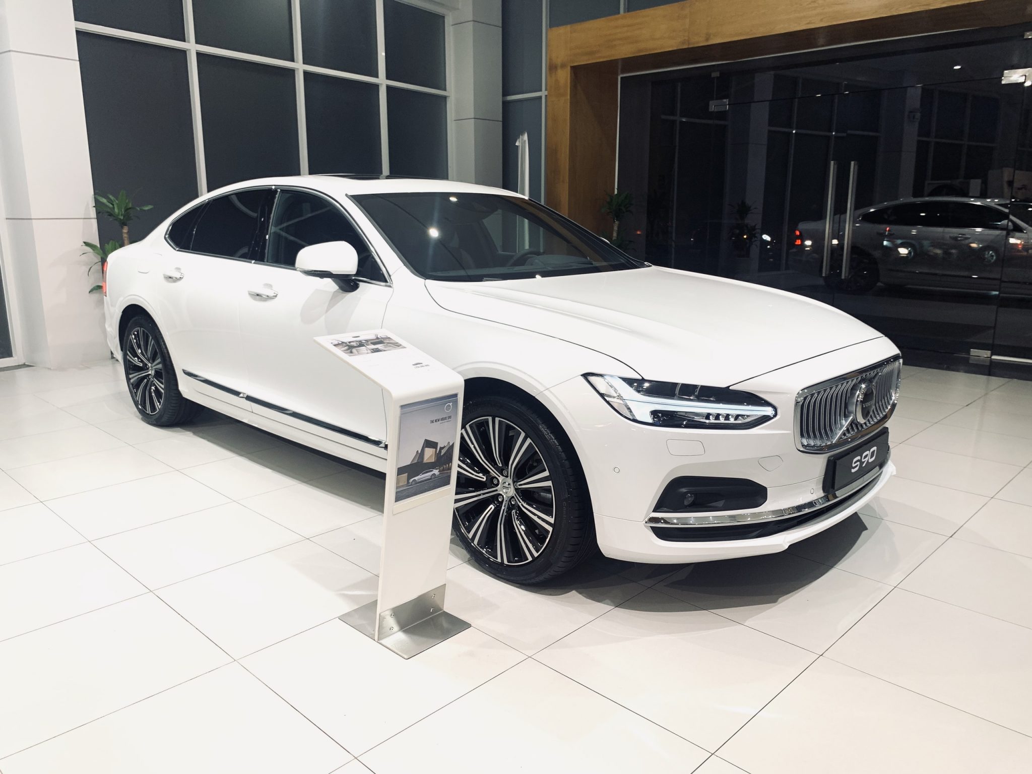 S90 INSCRIPTION - Volvo